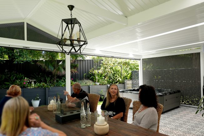 Contemporary Outdoor Living